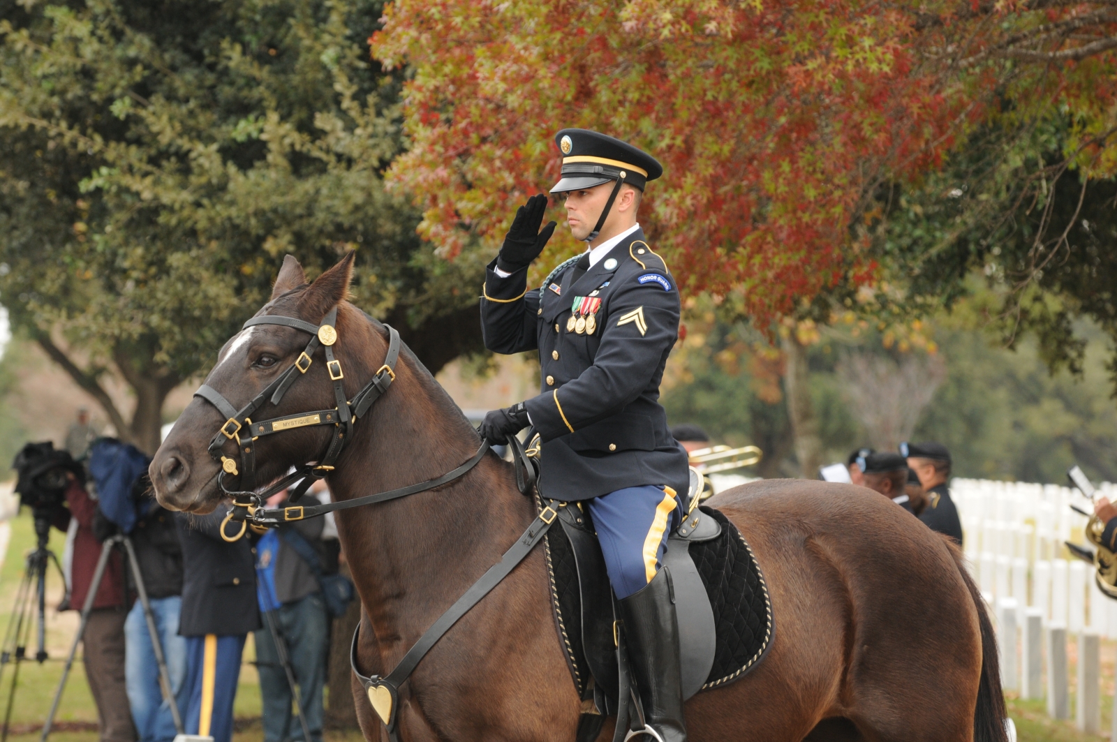 Salute to the Fort Sam Houston Caisson Section - San Antonio Magazine