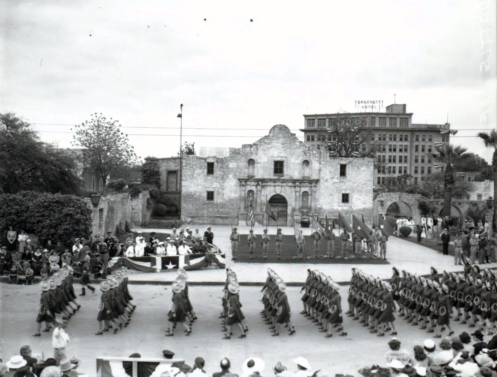 From Petals to Parades: Origin of Battle of Flowers - San Antonio Magazine